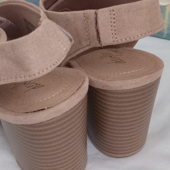 dexflex comfort | Shoes | Dexflex Confort | Poshmark